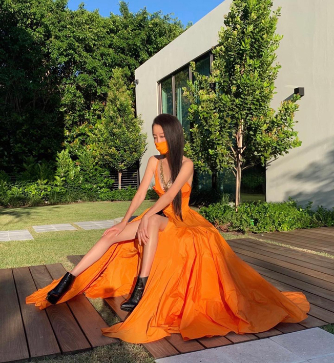 71岁婚纱女王冻龄秘诀停下脚步就真的老了 | 新生活报 - ILifePost爱生活