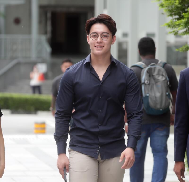 OnlyFans知名男网黄出卖色相海捞百万 换来3周监刑兼罚款 | 新生活报 - ILifePost爱生活