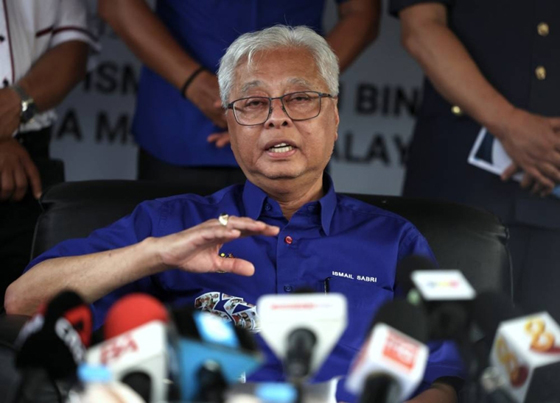 【每周热点】一个口讲两种话 | 新生活报 - ILifePost爱生活