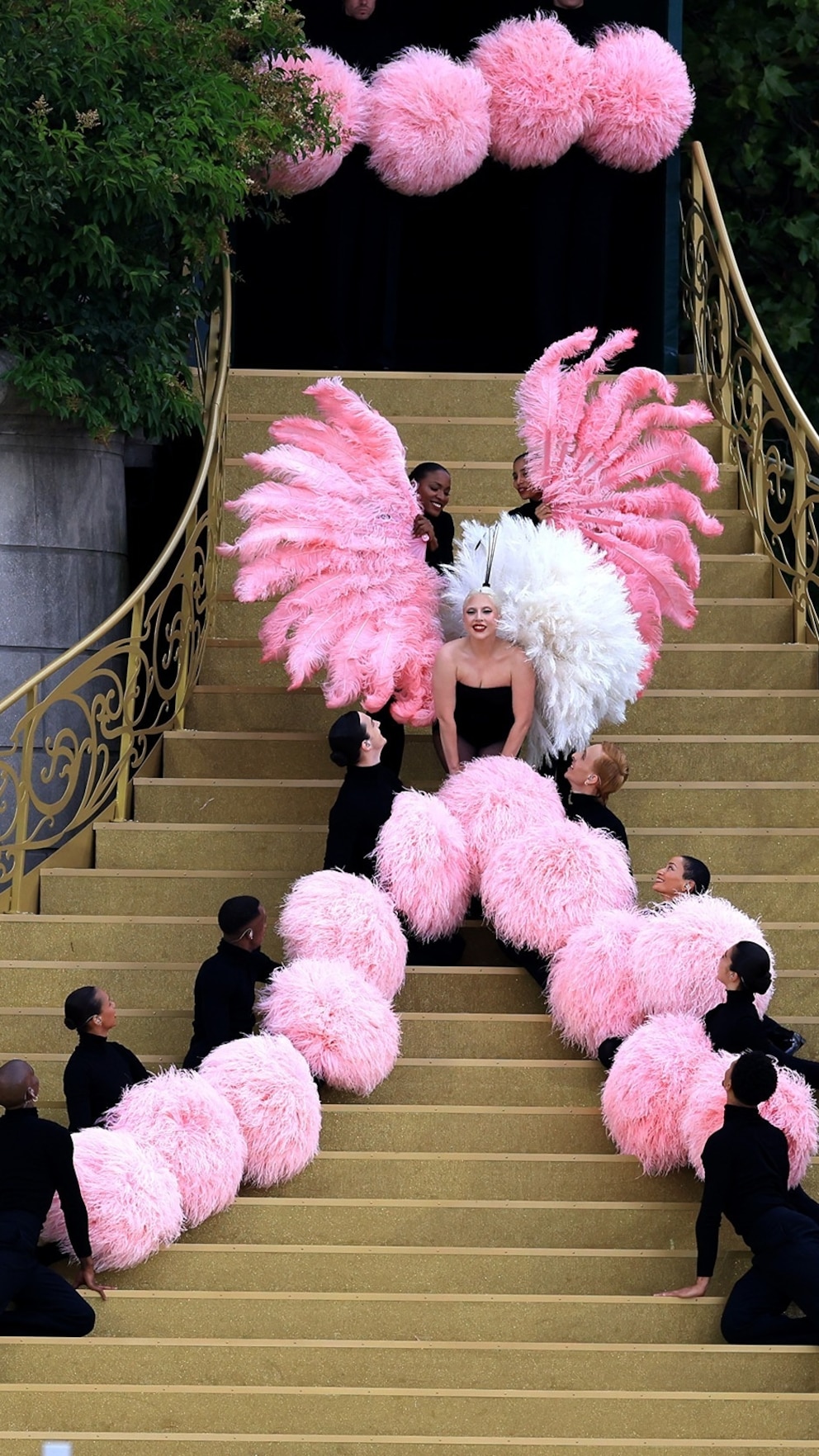 【巴黎奥运】 音效太烂开场演出被骂爆 女神卡卡打破沉默发声了 | 新生活报 - ILifePost爱生活