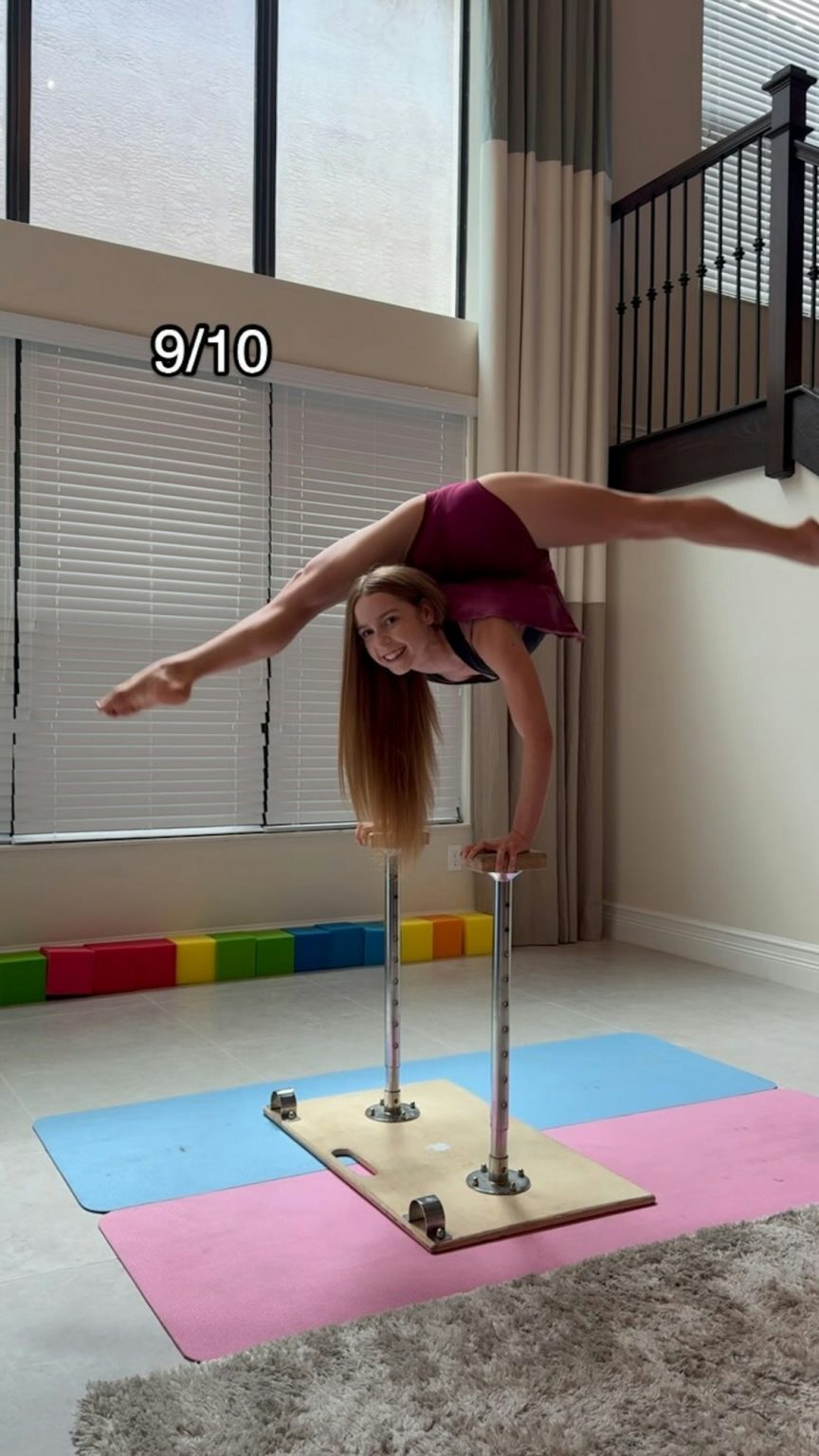 美女体操选手在鸟居玩引体向上 被网民骂到关闭IG | 新生活报 - ILifePost爱生活