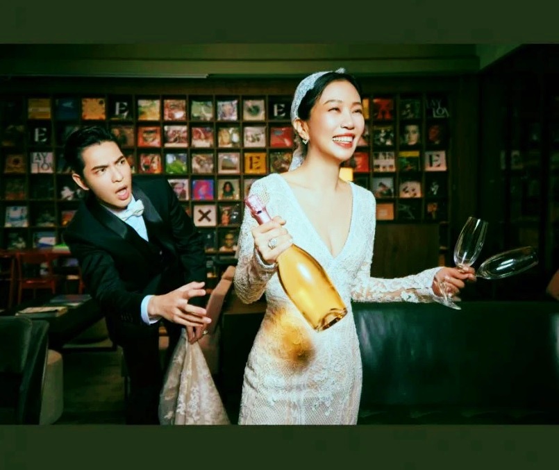 萧敬腾惊喜曝光婚纱照 亲证10月办婚礼 | 新生活报 - ILifePost爱生活