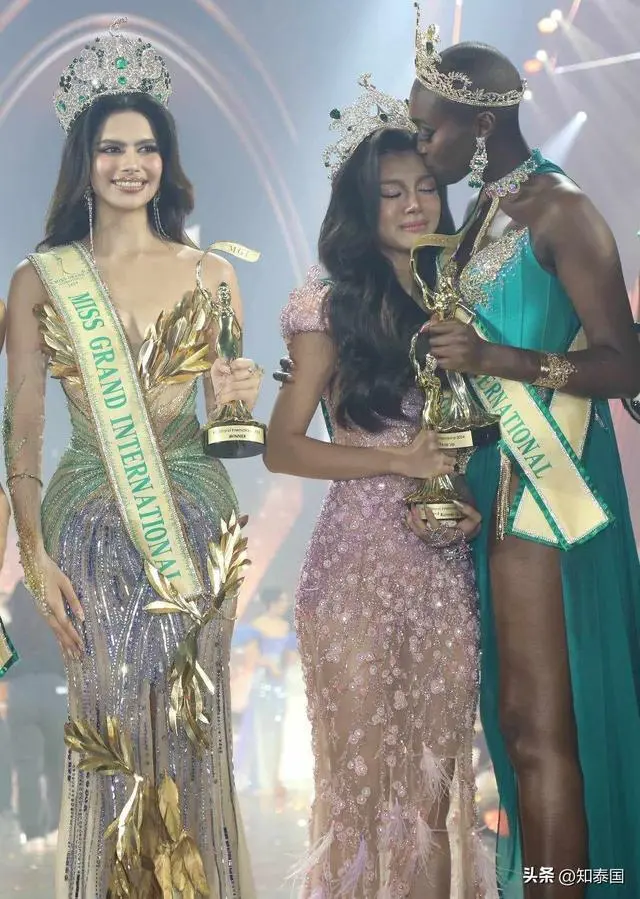 抗议大会不公导致失冠 缅甸小姐归还季军皇冠 | 新生活报 - ILifePost爱生活