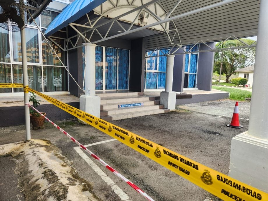 登州首次公开鞭刑 42岁鳏夫因幽会罪受刑6下 | 新生活报 - ILifePost爱生活