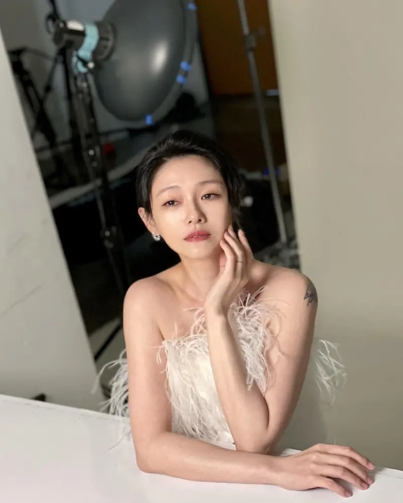 小S证实： 大S流感并发肺炎猝逝日本 享年48岁 | 新生活报 - ILifePost爱生活