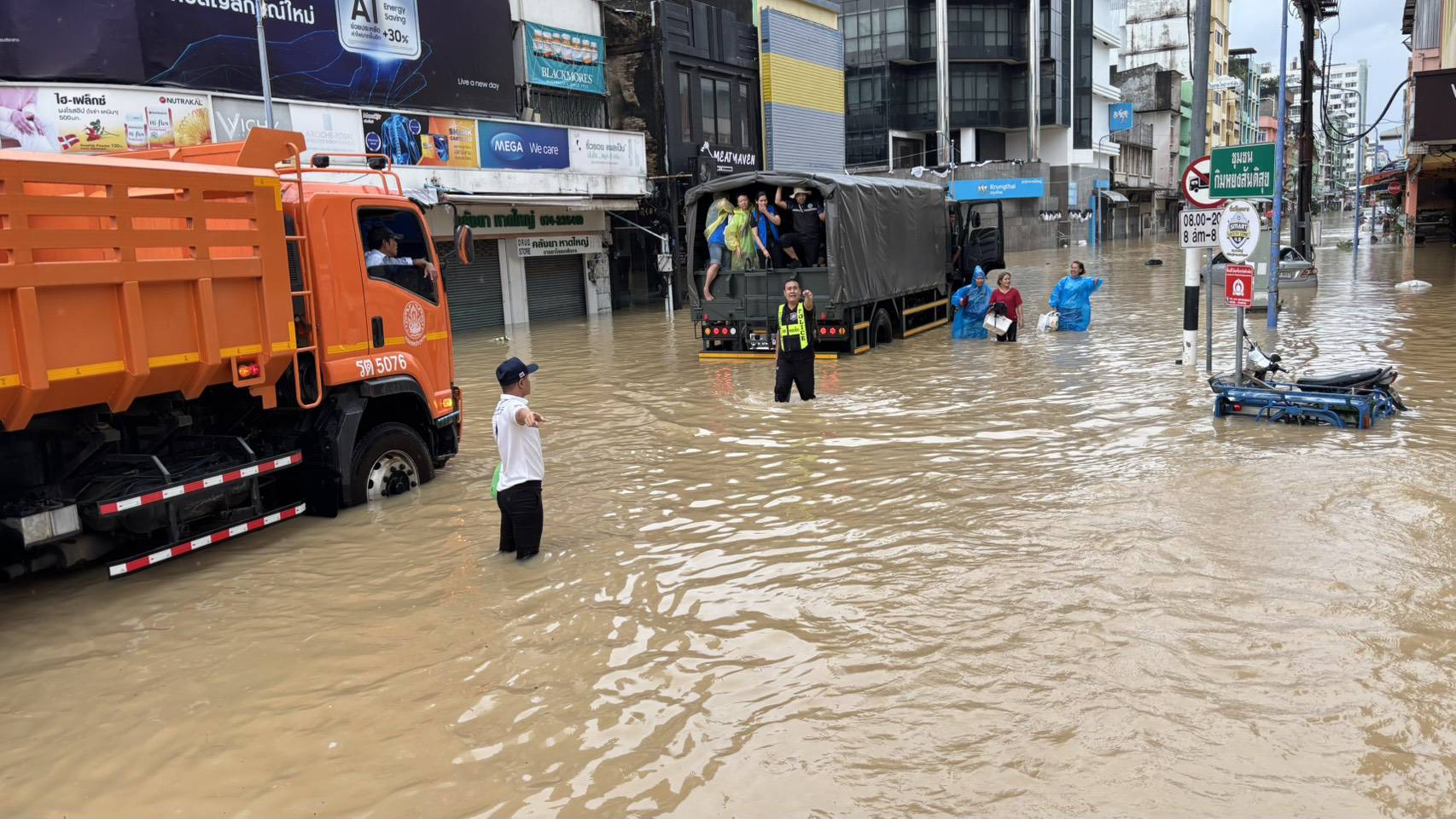 断水断粮4天 女游客疑胃酸倒流 等待救援不及身亡 | 新生活报 - ILifePost爱生活